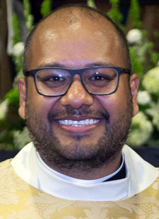 Emmanuel Torres | DOLR.org