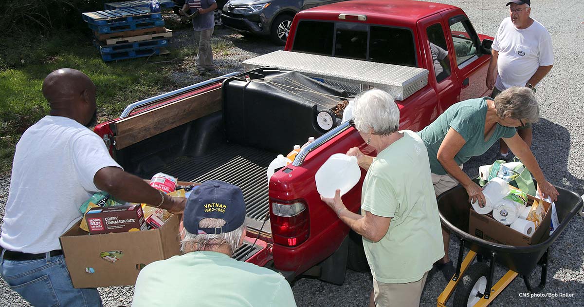 Donate to help victims of natural disasters | DOLR.org